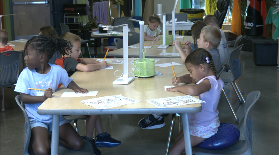 Soaring Heights Elementary’s kindergarteners test new class method