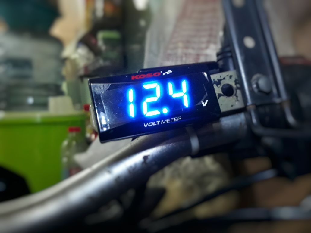 Cara Mudah Pasang Voltmeter Universal di Motor Injeksi Tanpa ke Bengkel