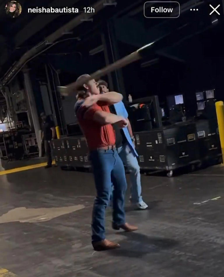 Morgan Wallen chucks baseball bat at MLB star José Bautista’s wife during pre-concert walkout