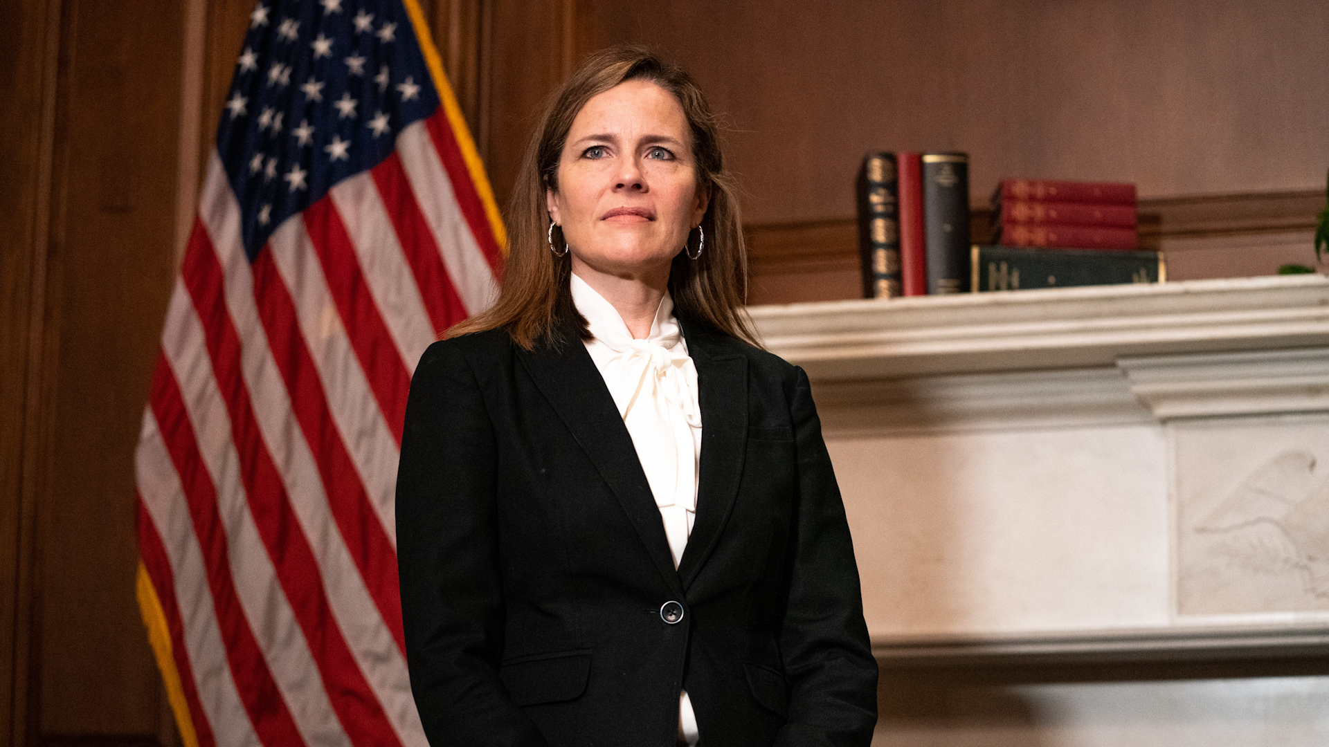 Justice Barrett answers Fox News about possibility of a third Trump term