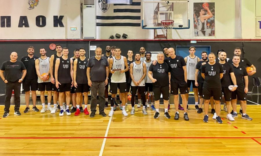 Προπονήθηκε κι αναχωρεί για Βελιγράδι ο ΠΑΟΚ