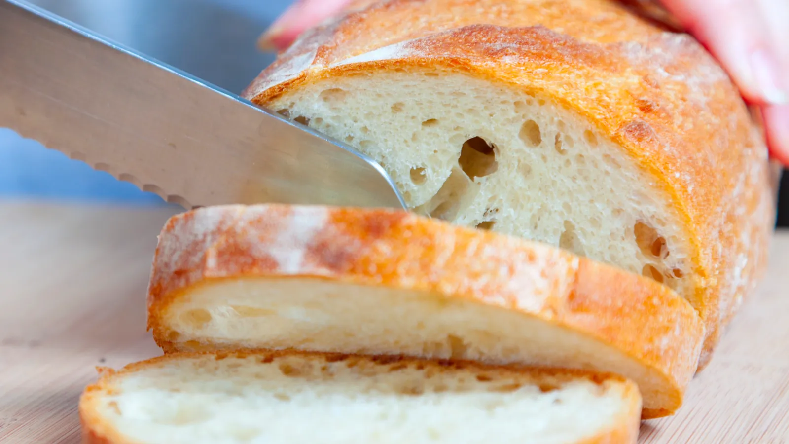 Bobby Flay’s bread-cutting hack that makes every sandwich look better