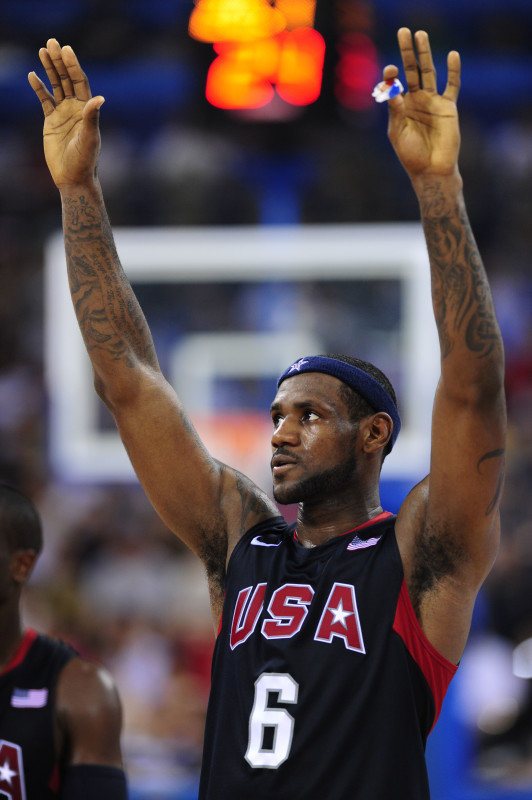 Congratulations Pour in for LeBron James After Big Career News