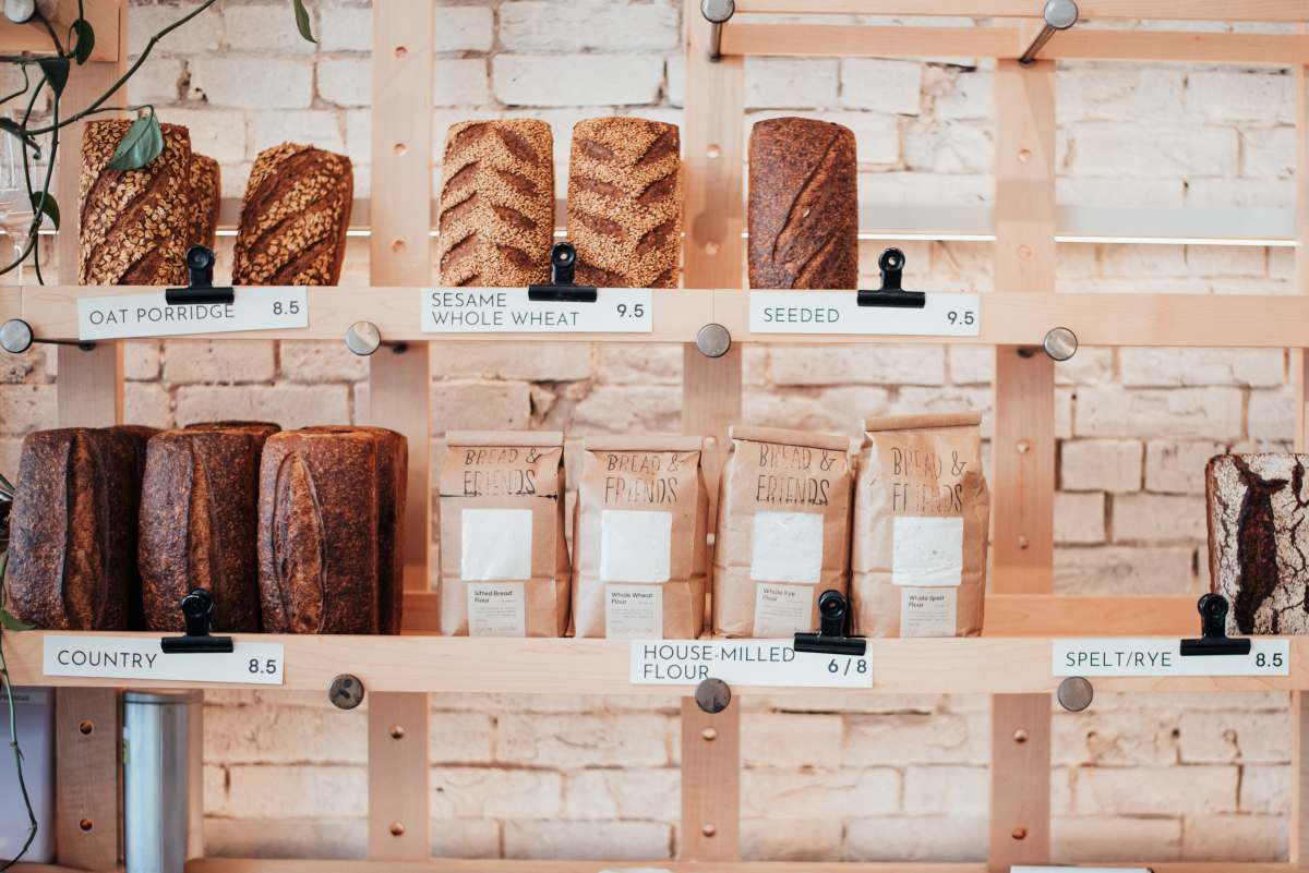 Bread & Friends
