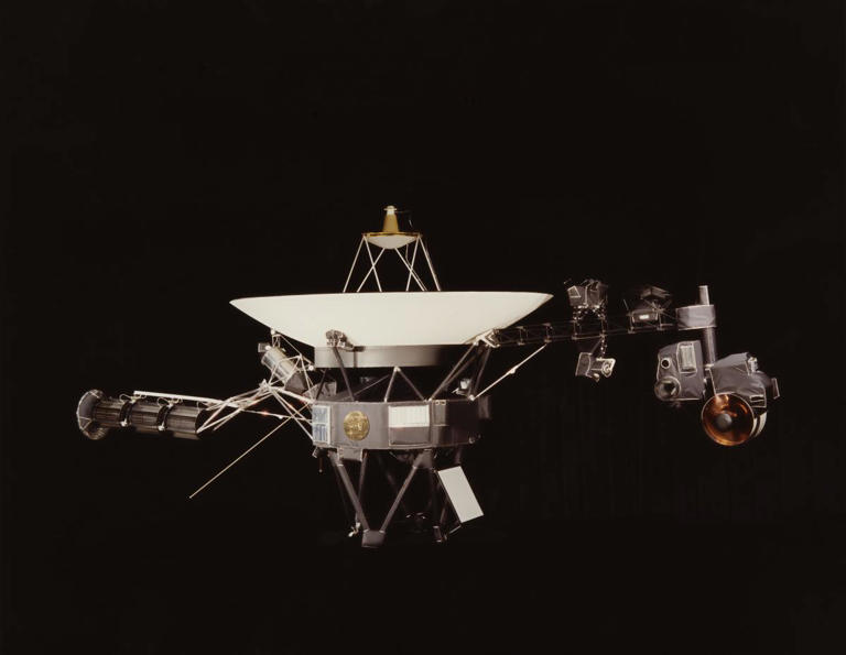 NASA’s Voyager 1 survives interstellar ‘firewall,’ enduring 90,000°F at the solar system’s edge