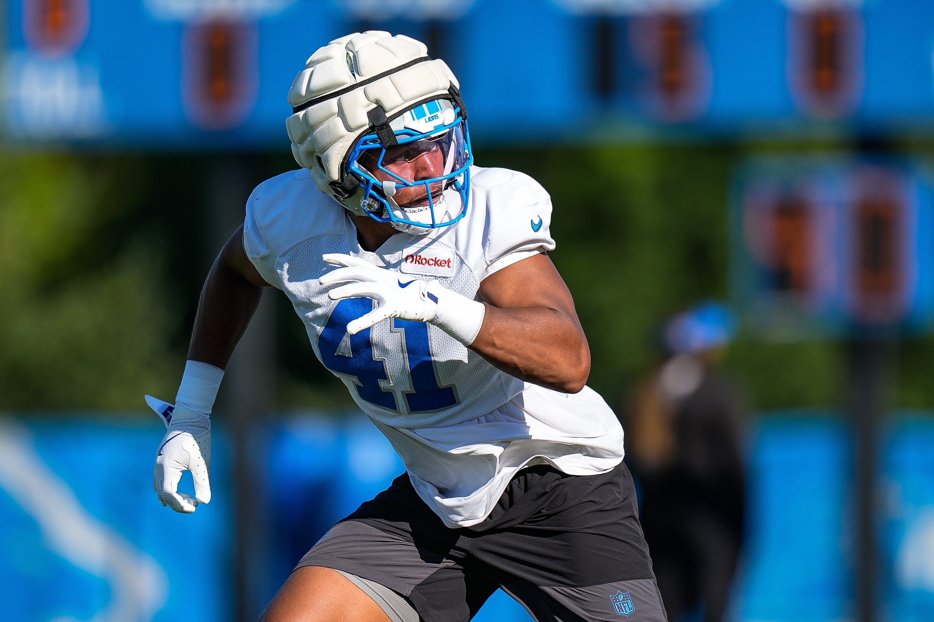 Lions make some changes to the practice squad roster after Week 1