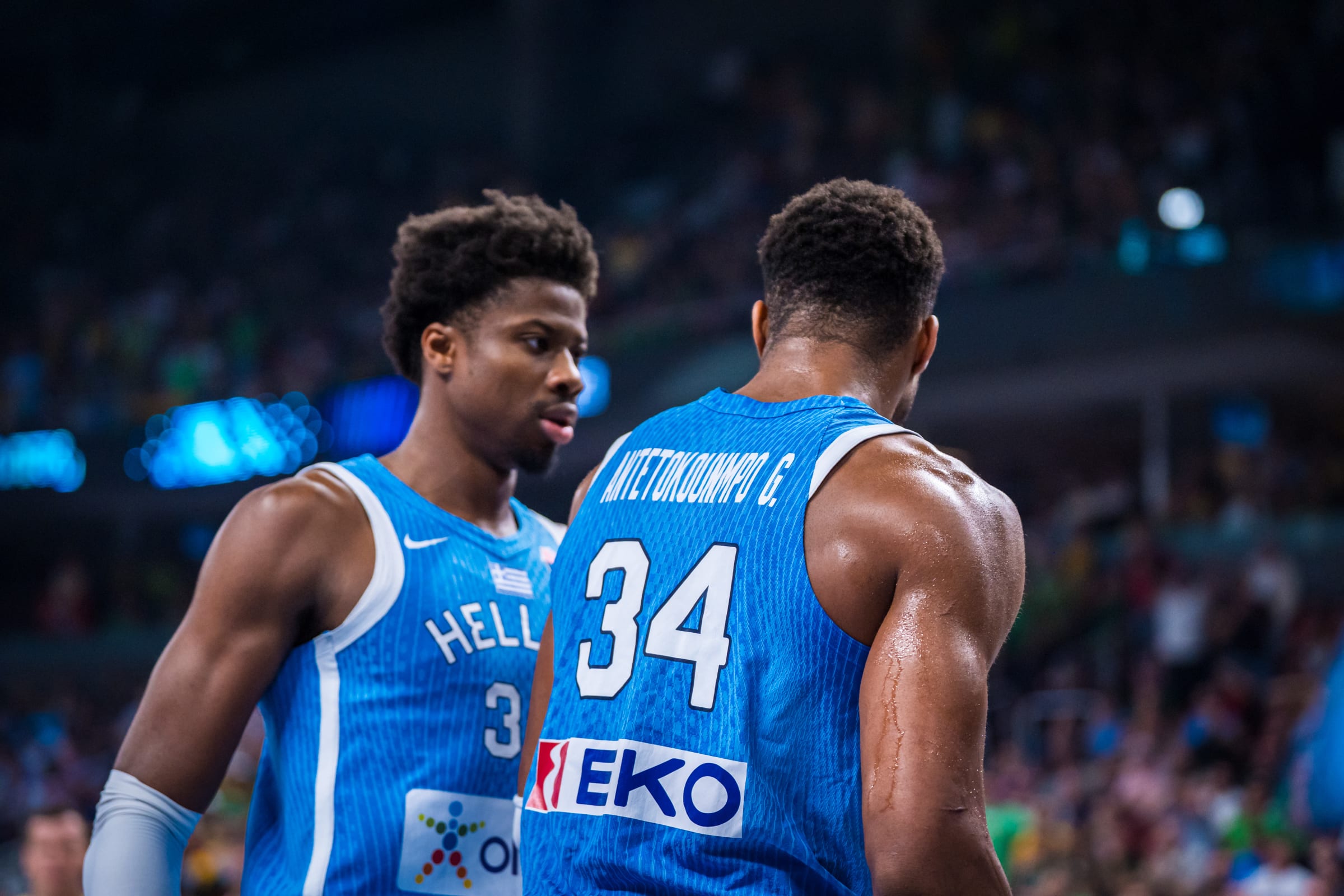 Λιθουανία-Ελλάδα 76-87: Γιάννης και Κώστας Antetokounbros «γκρέμισαν ...