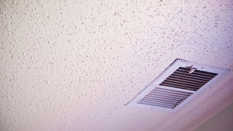 Update Old Popcorn Ceilings Without Removing Them With One Simple DIY ...