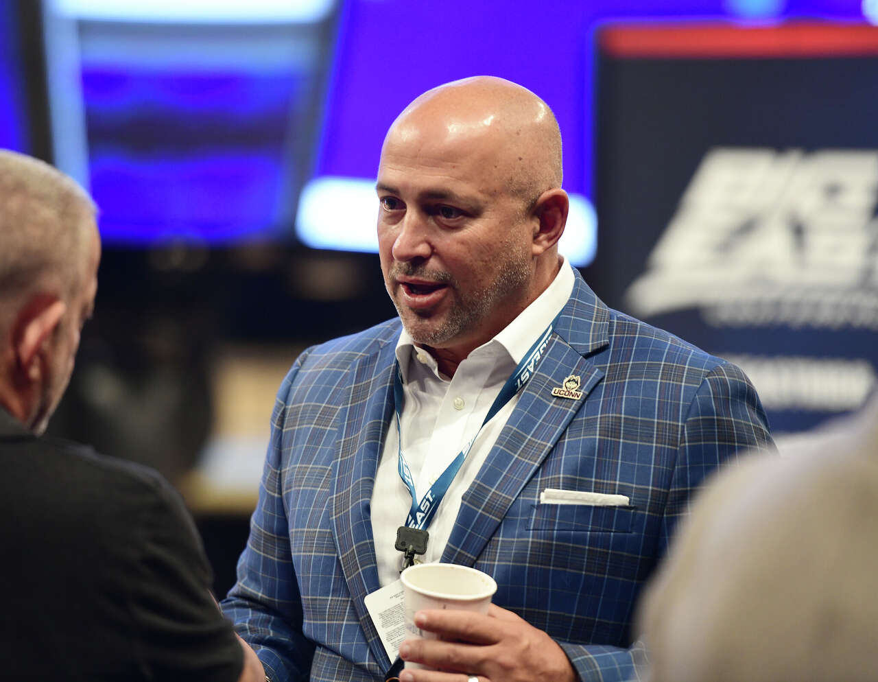 UConn AD David Benedict speaks about head coach Dan Hurley's upcoming book
