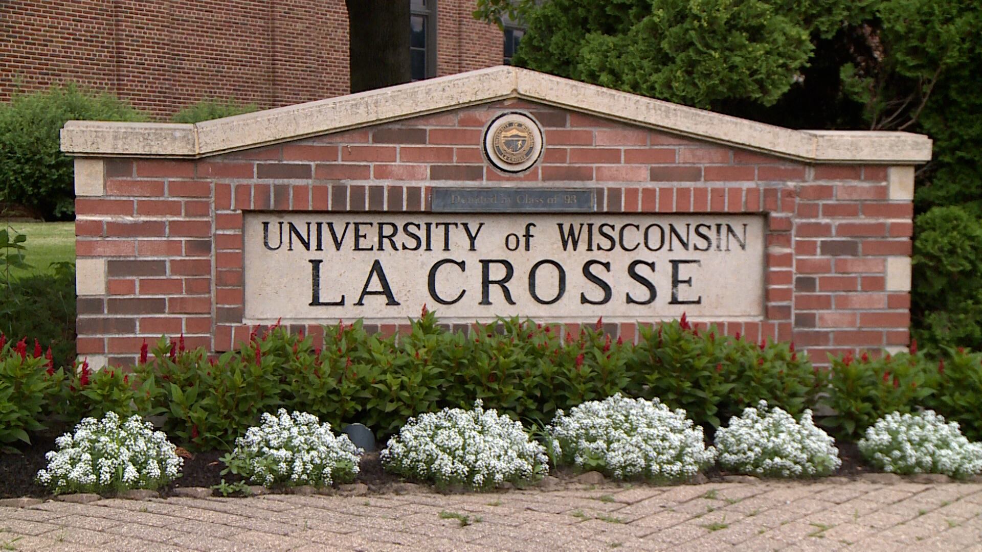 UWL first-year student enrollment hits all-time high as university ...