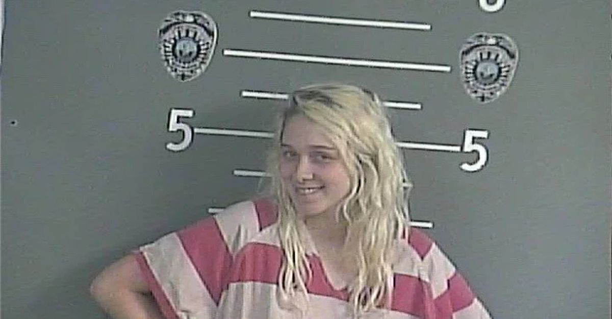 Mom poses for mug shot after leaving kids, ages 2 and 4, alone in ...