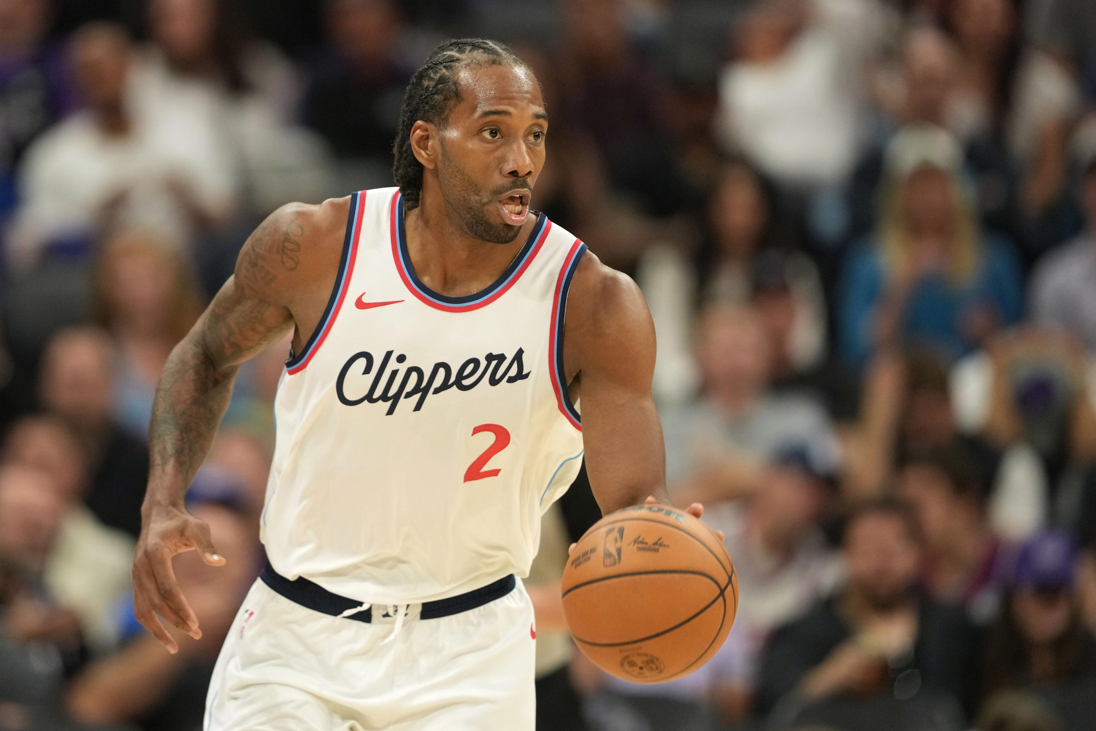 A new Kawhi Leonard report suggests a damning pattern by Uncle Dennis