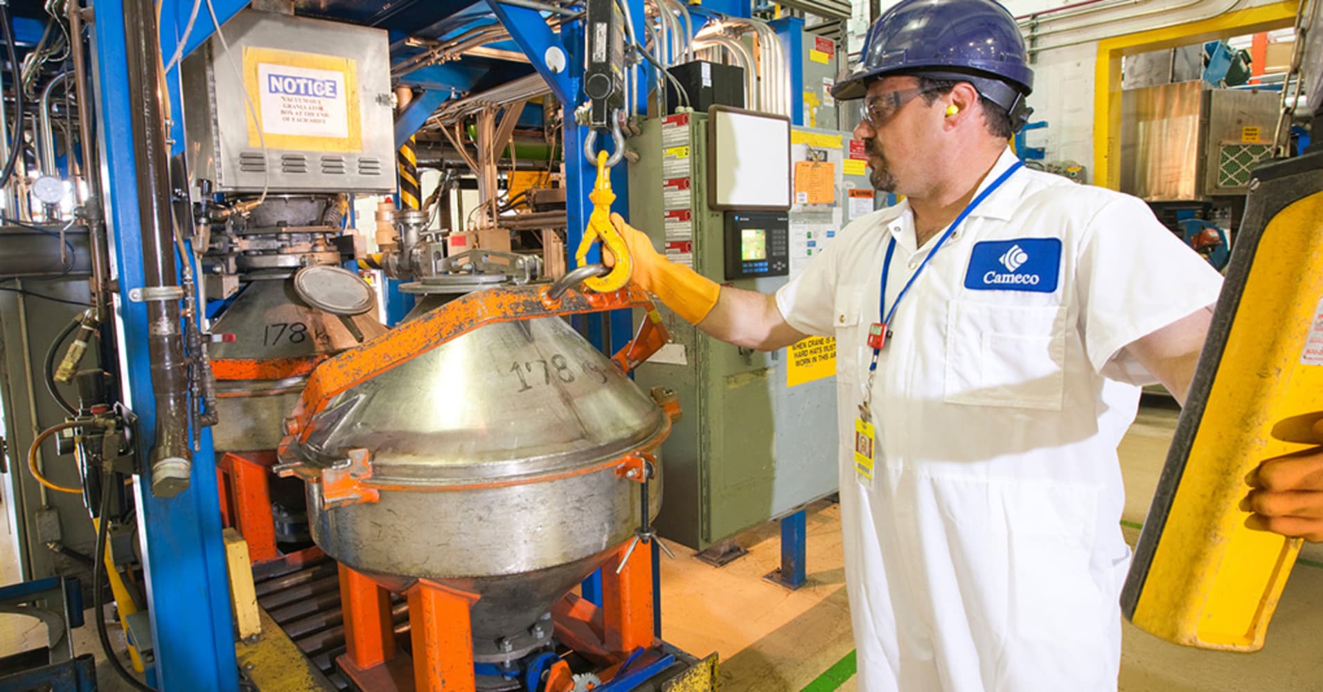 This nuclear stock is a one-stop shop to play the nuclear power ...