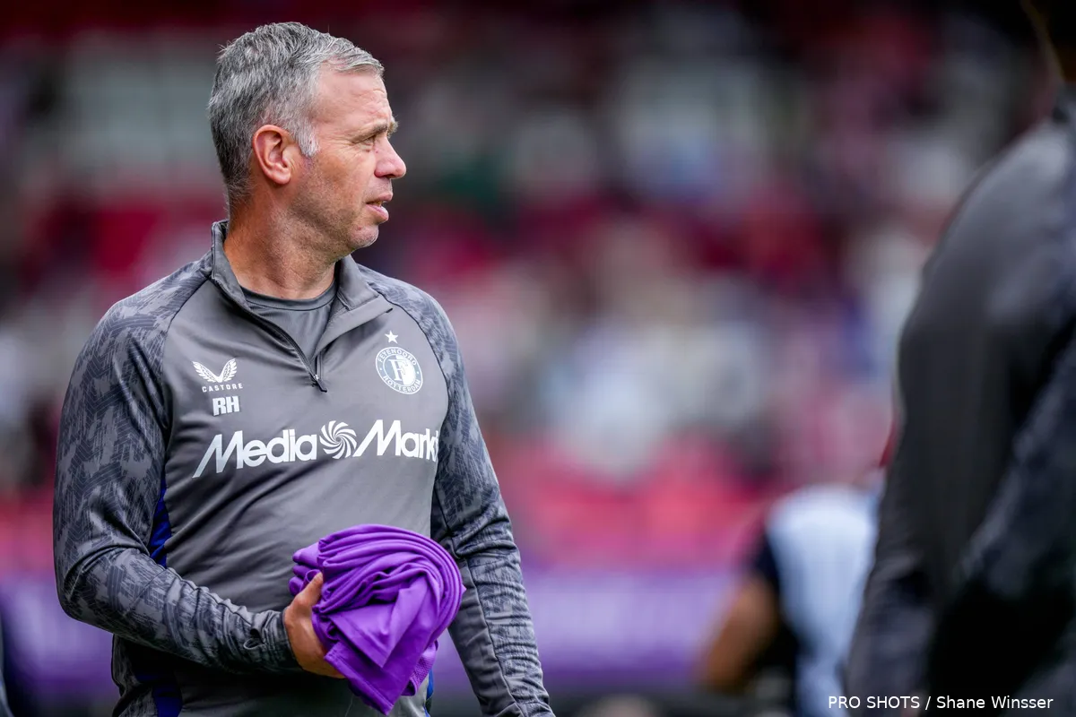 Feyenoord houdt rekening met vertrek van assistent-trainer Hake