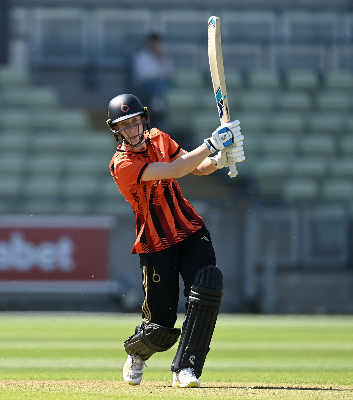 Orla Prendergast, Kathryn Bryce fifties seal semi-final for The Blaze