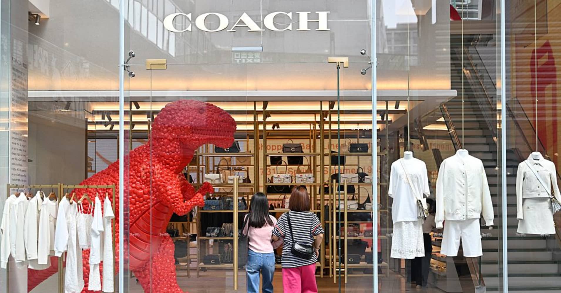China's consumer prices fall more than expected in August as deflation ...