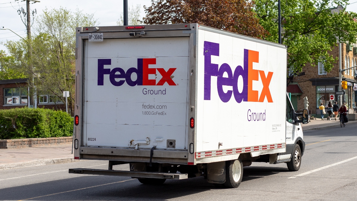 Got a FedEx Text About Rescheduling Delivery? Don't Click!