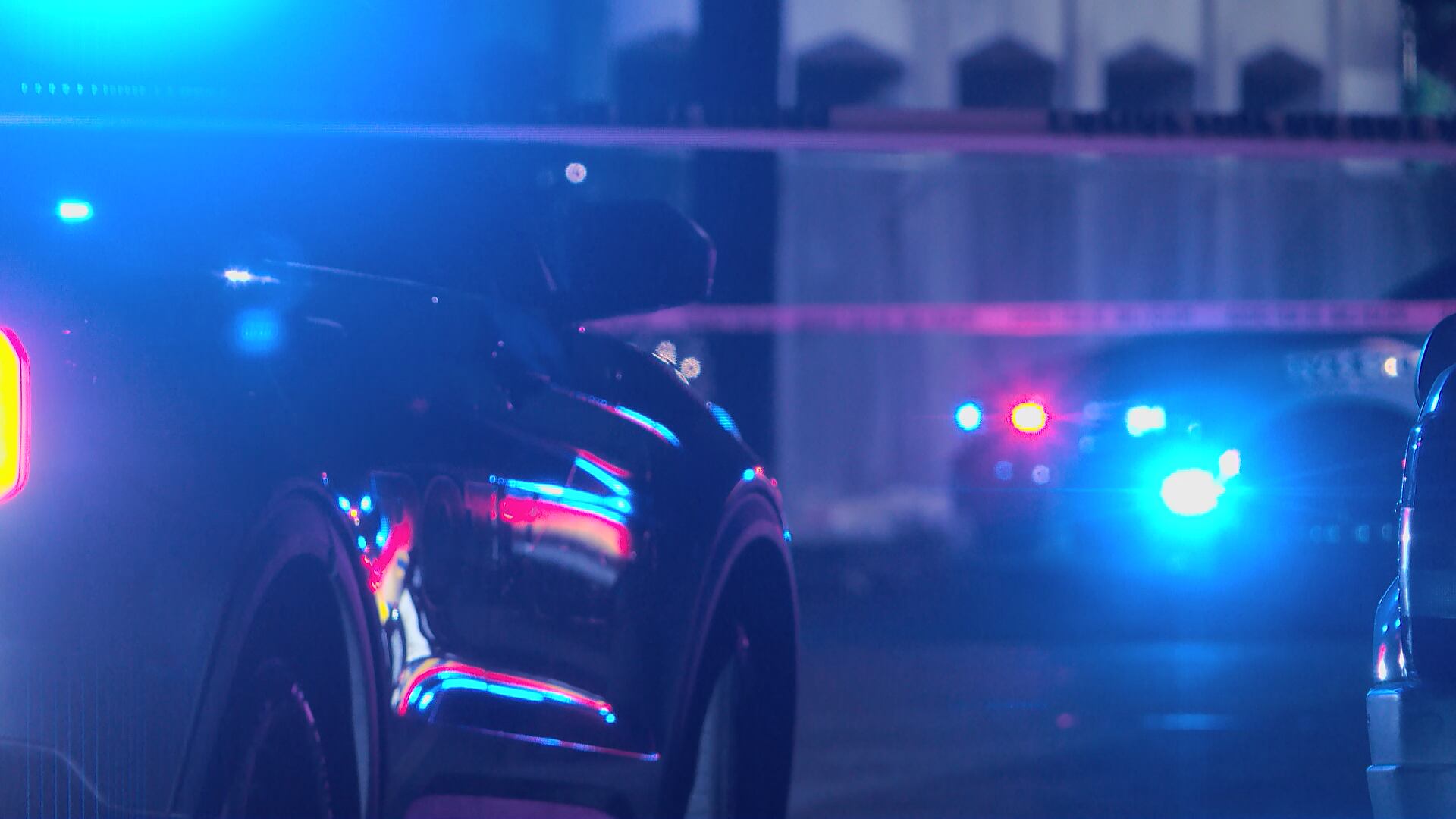 LMPD investigating after Shawnee neighborhood shooting leaves 2 in hospital
