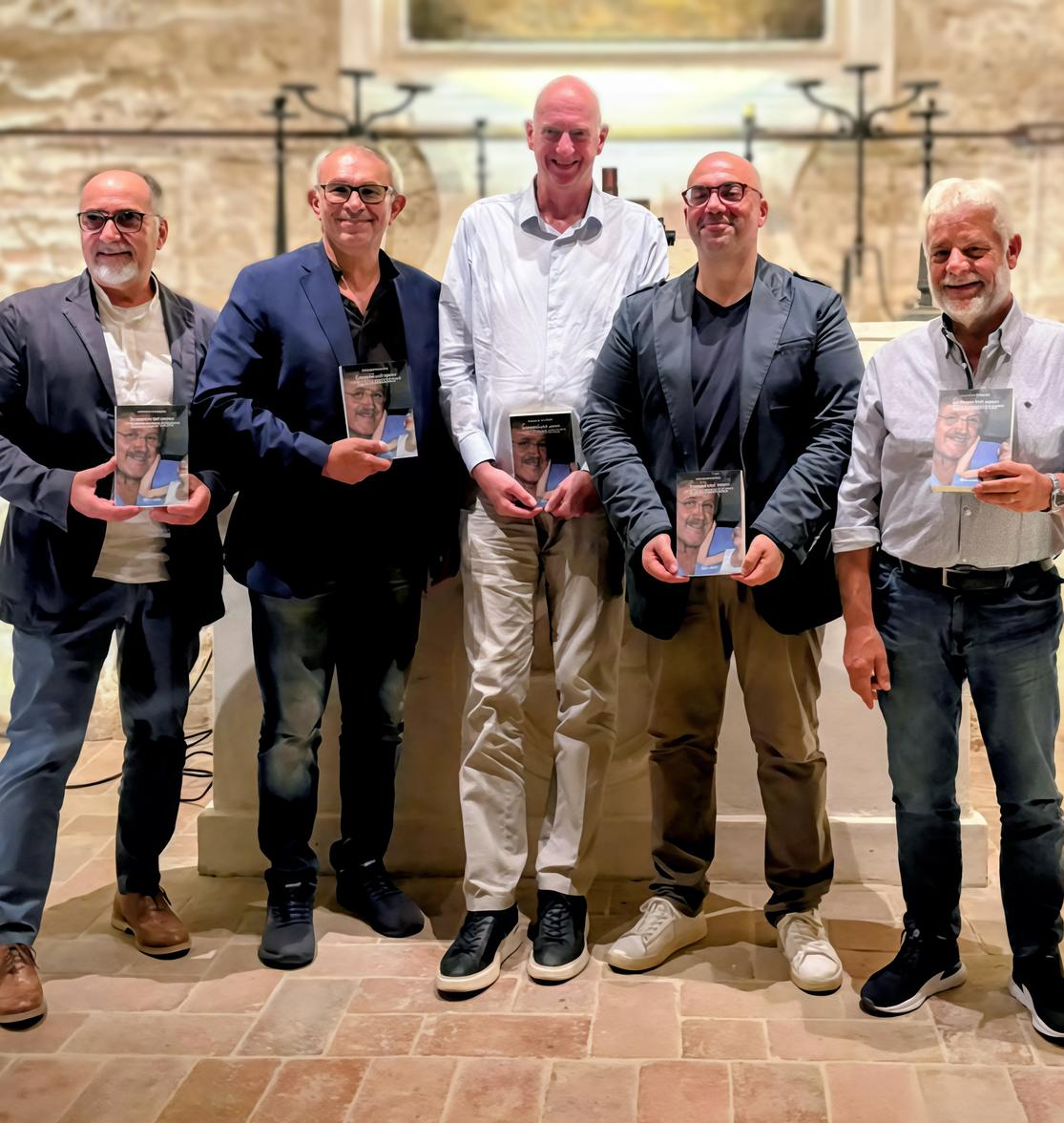 ‘Le mani nel cuore’ . Il libro dedicato a Carlo Marcelletti