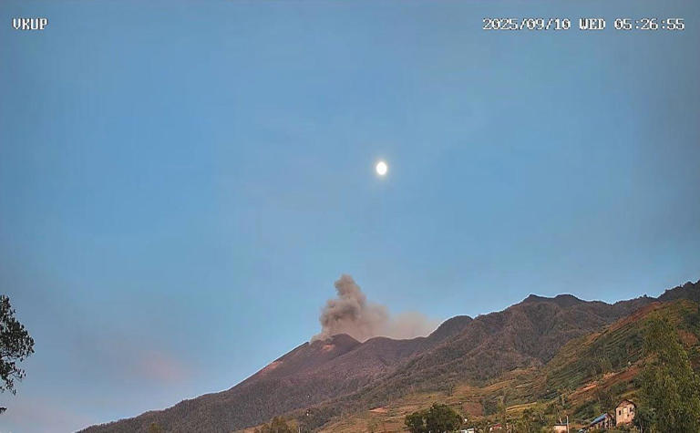 WATCH: Kanlaon Volcano emits ash; Alert Level 2 remains