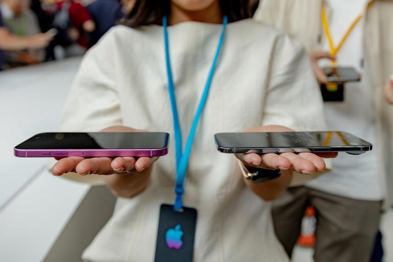 iPhone Air First Look: Is Thin Worth the Sacrifice?