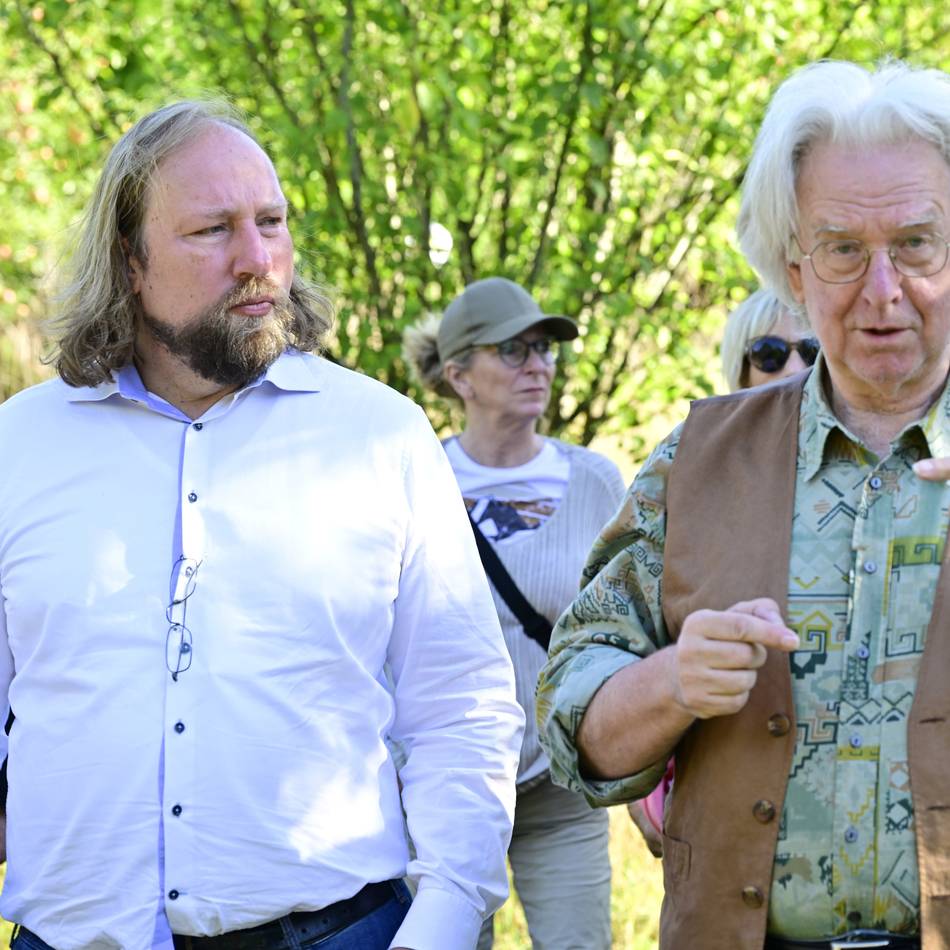 Anton Hofreiter besichtigt neues Nabu-Projekt