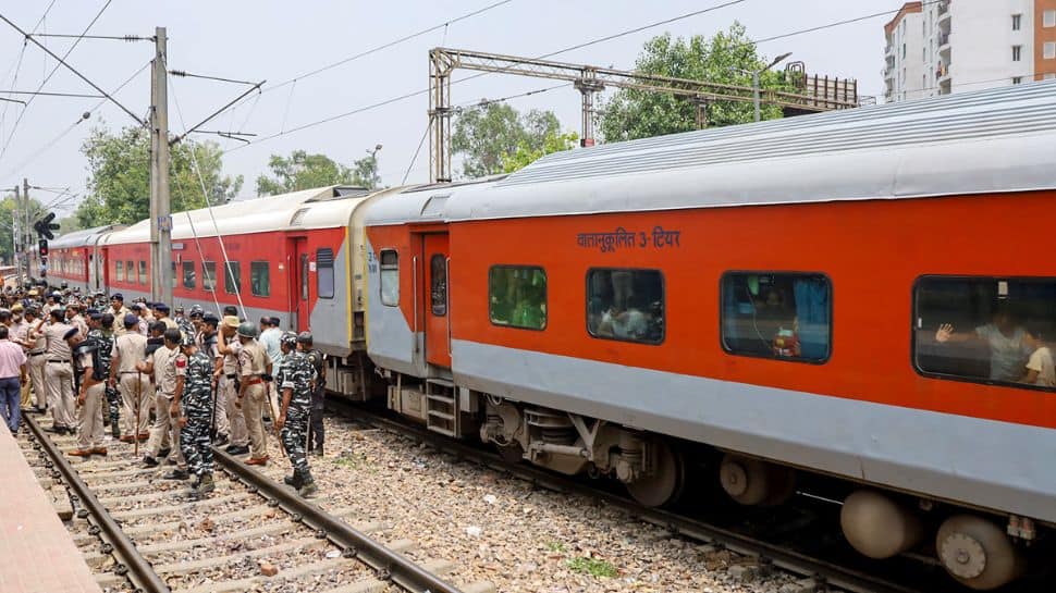 India’s Longest Train Journey Turns Dirtiest: 4,000 Km, 75 Hours Across ...