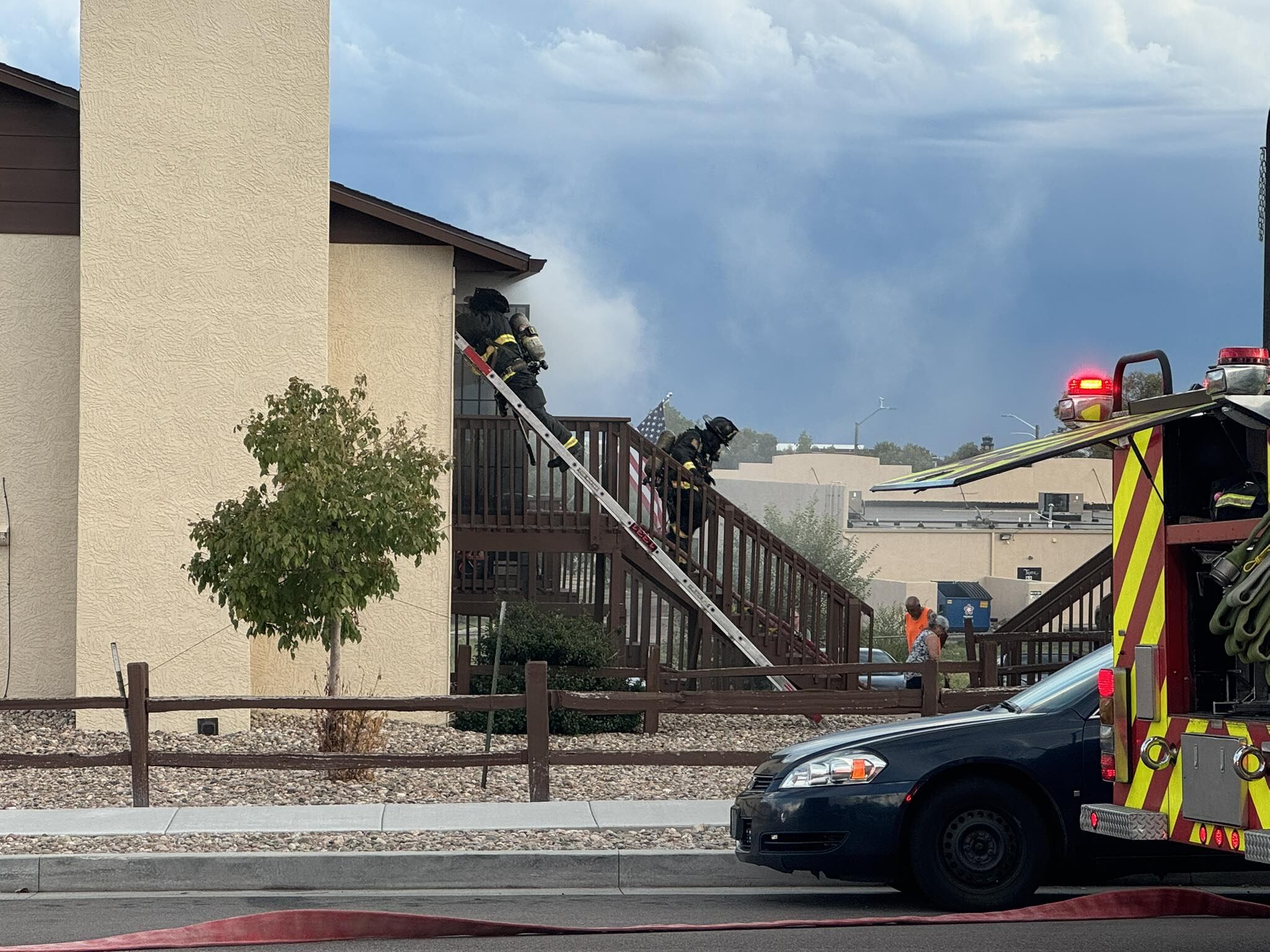 Crews knock down structure fire in Cimarron Hills