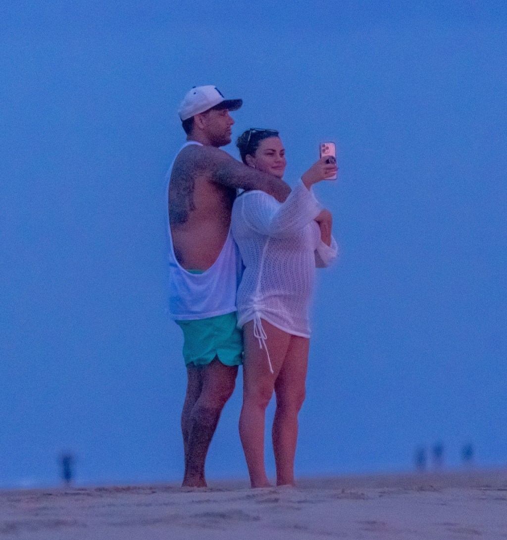 Brittany Cartwright clarifies her relationship status with married new beau