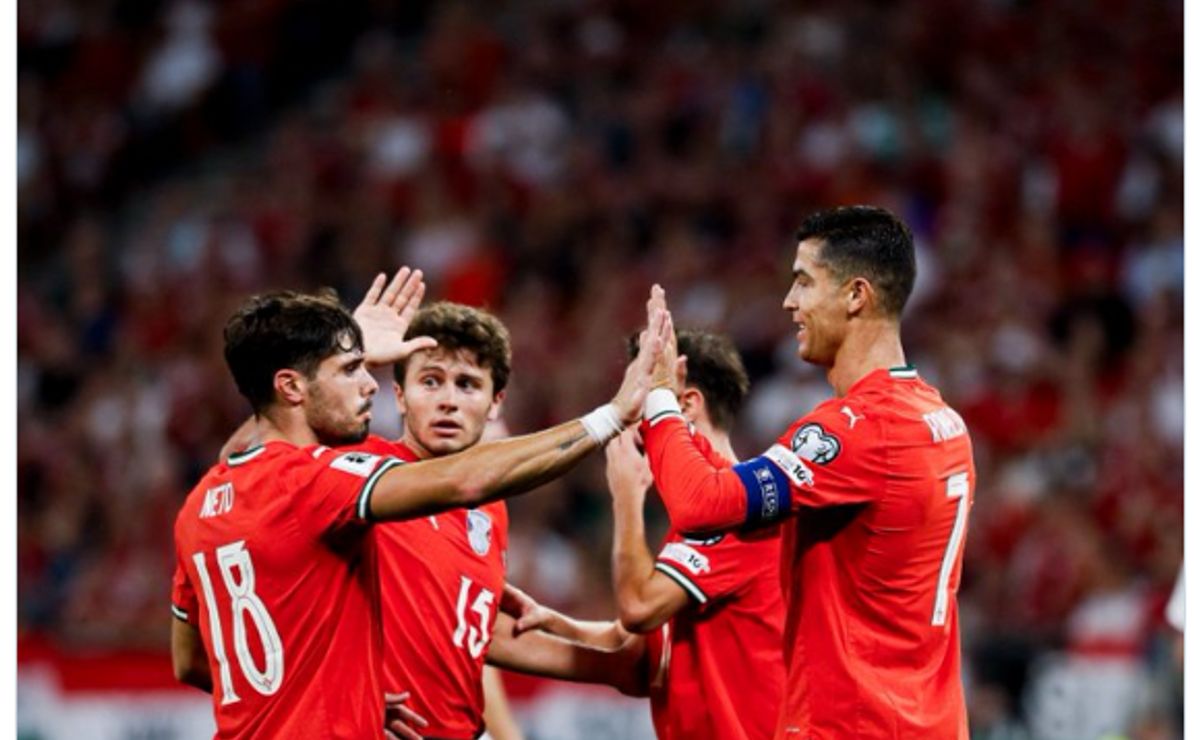 Cristiano Ronaldo delivers 7-word message to Portugal after record ...