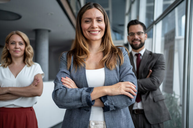 What High-Level Thinkers Notice About People That Others Miss