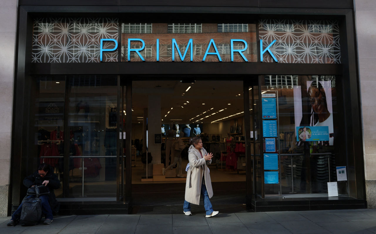Primark Owner AB Foods Expects Sales to Edge Up