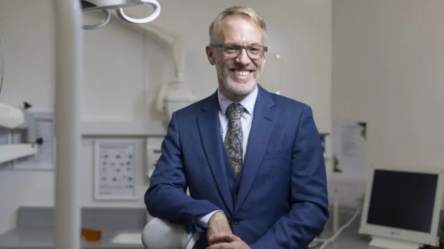 I’m a dentist – this is why I never drink fizzy water