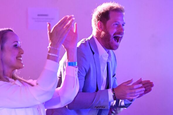 Prince Harry issues statement hours after announcing £1.1m donation ...