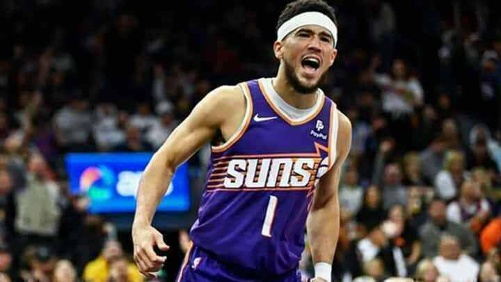 Devin Booker écrit l'histoire des Suns