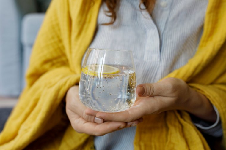 I’m a dentist – this is why I never drink fizzy water
