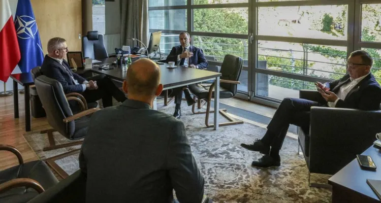 Prof. Cenckiewicz: To sytuacja bez precedensu. "Cały nasz system obrony zadziałał bez zarzutu"