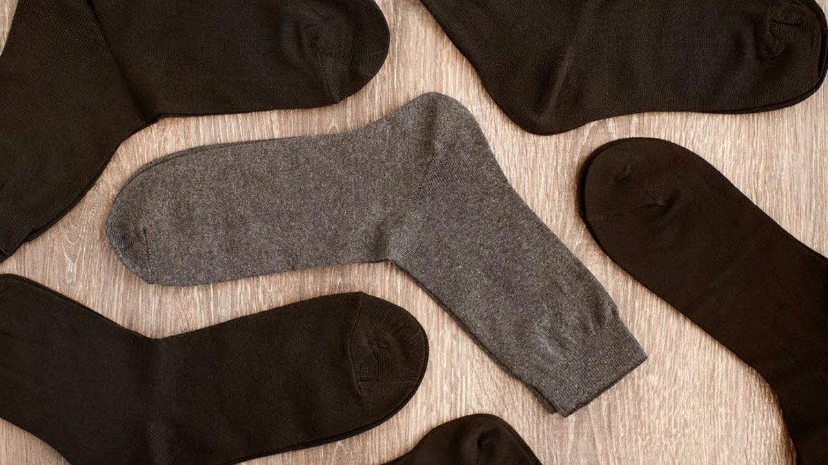 Sport Socks vs Regular Socks: Which One Is Better for Your Feet? Expert ...