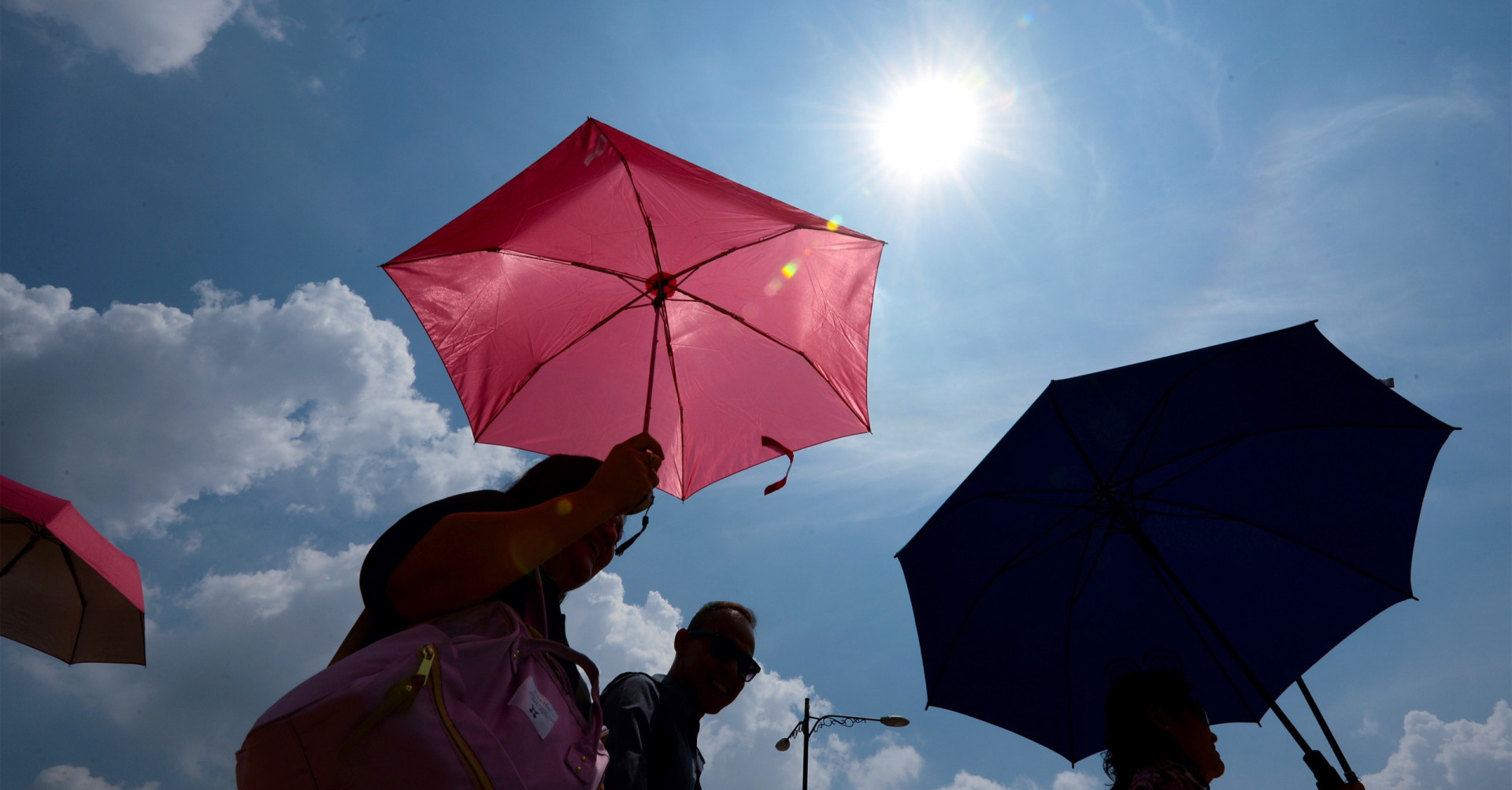 Skin cancer risk: UV hotspots around the world