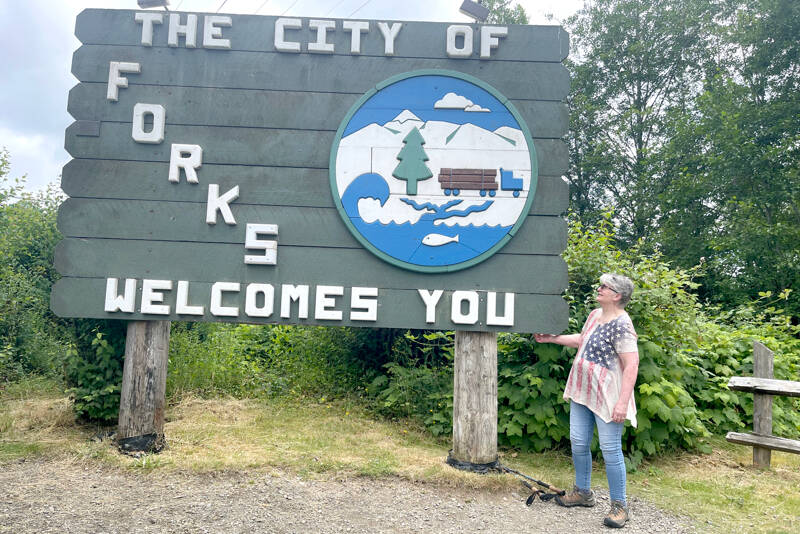 Meet the woman behind Forks’ famous sign