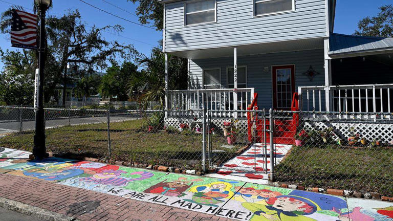 ‘Feels like a violation.' Village of the Arts reacts to Bradenton's art ...