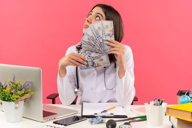 Auto Tajir Melintir: 10 Weton di Tahun 2026 Rezeki dan Kekayaanya Mengalir