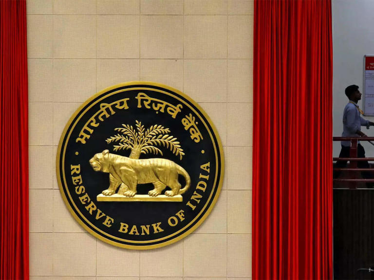 RBI Grade 'B' recruitment 2025: Check vacancies, eligibility ...