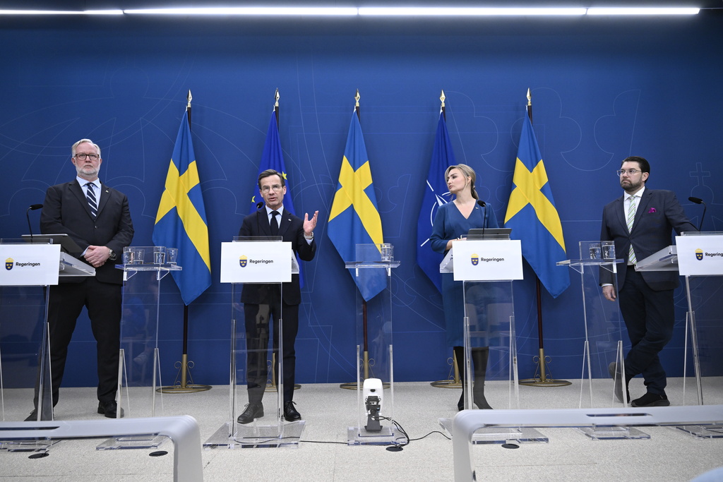 Regeringen: Sänk straffbarhetsåldern till 13 år