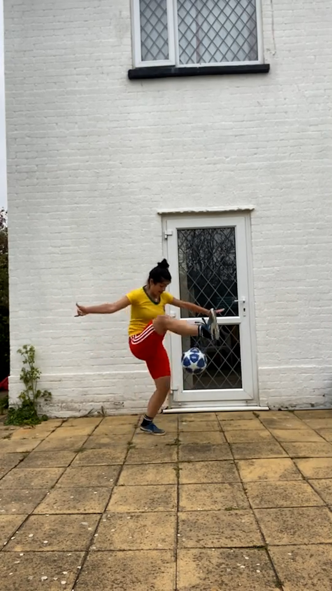 Modern Freestyle Ball Juggling – Soccer