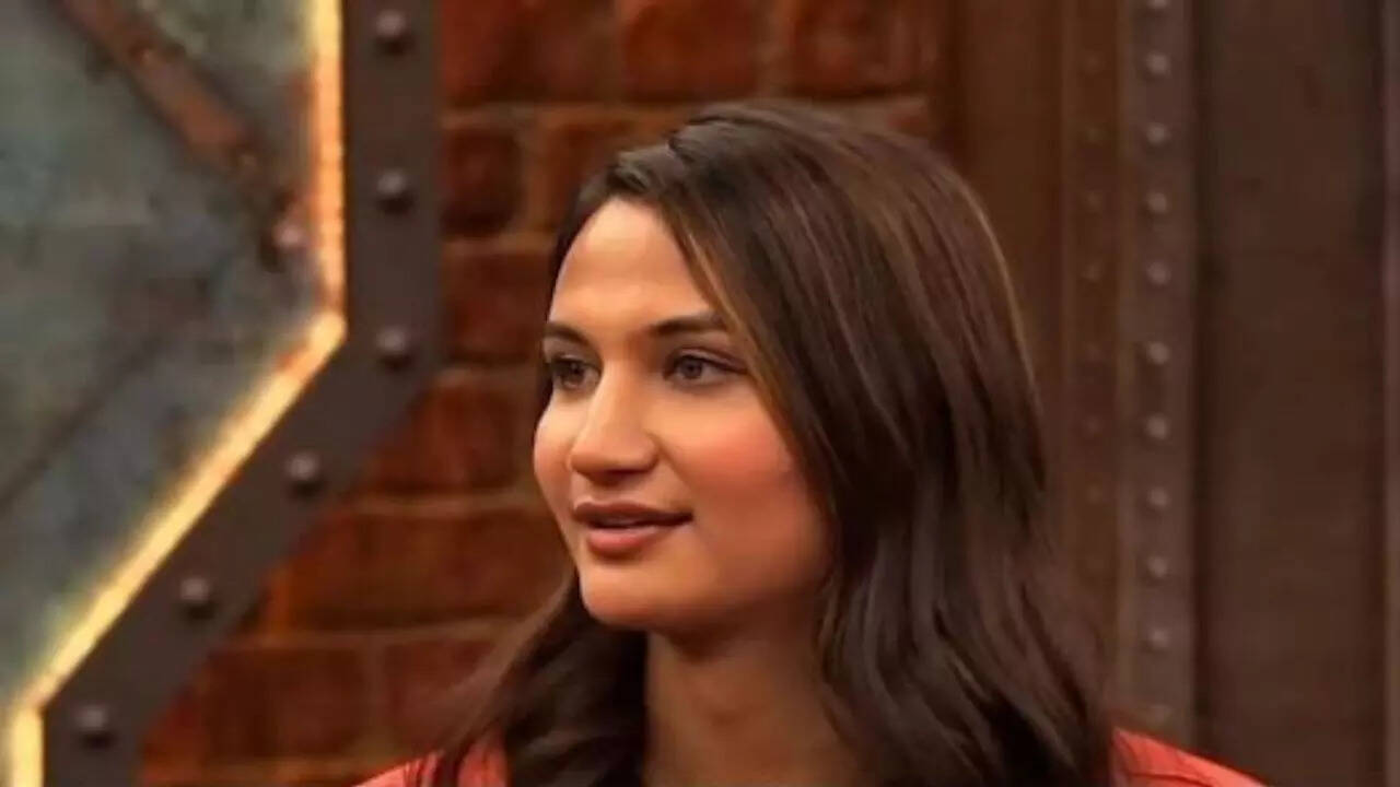 Rise and Fall: Sanjay Bangar’s daughter Anaya reveals a ‘popular ...