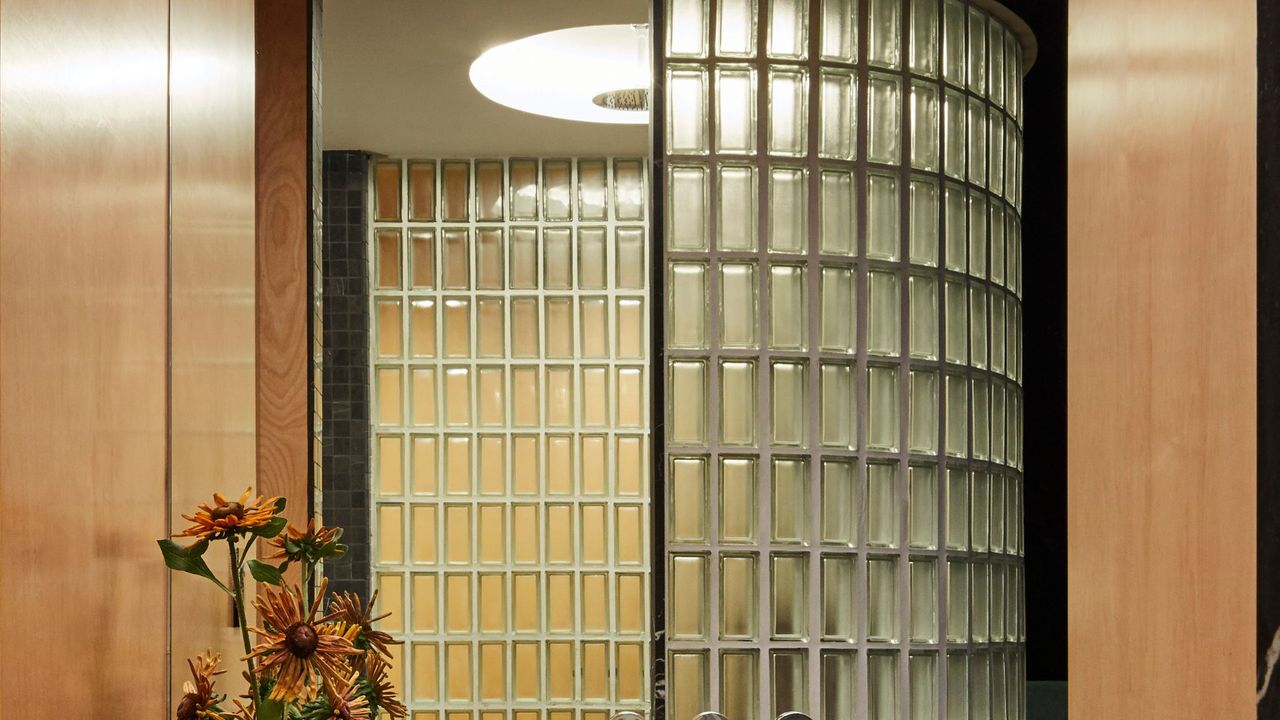 These Clever 'Light Wells' Are the Trick to Make Your Bathroom Feel ...