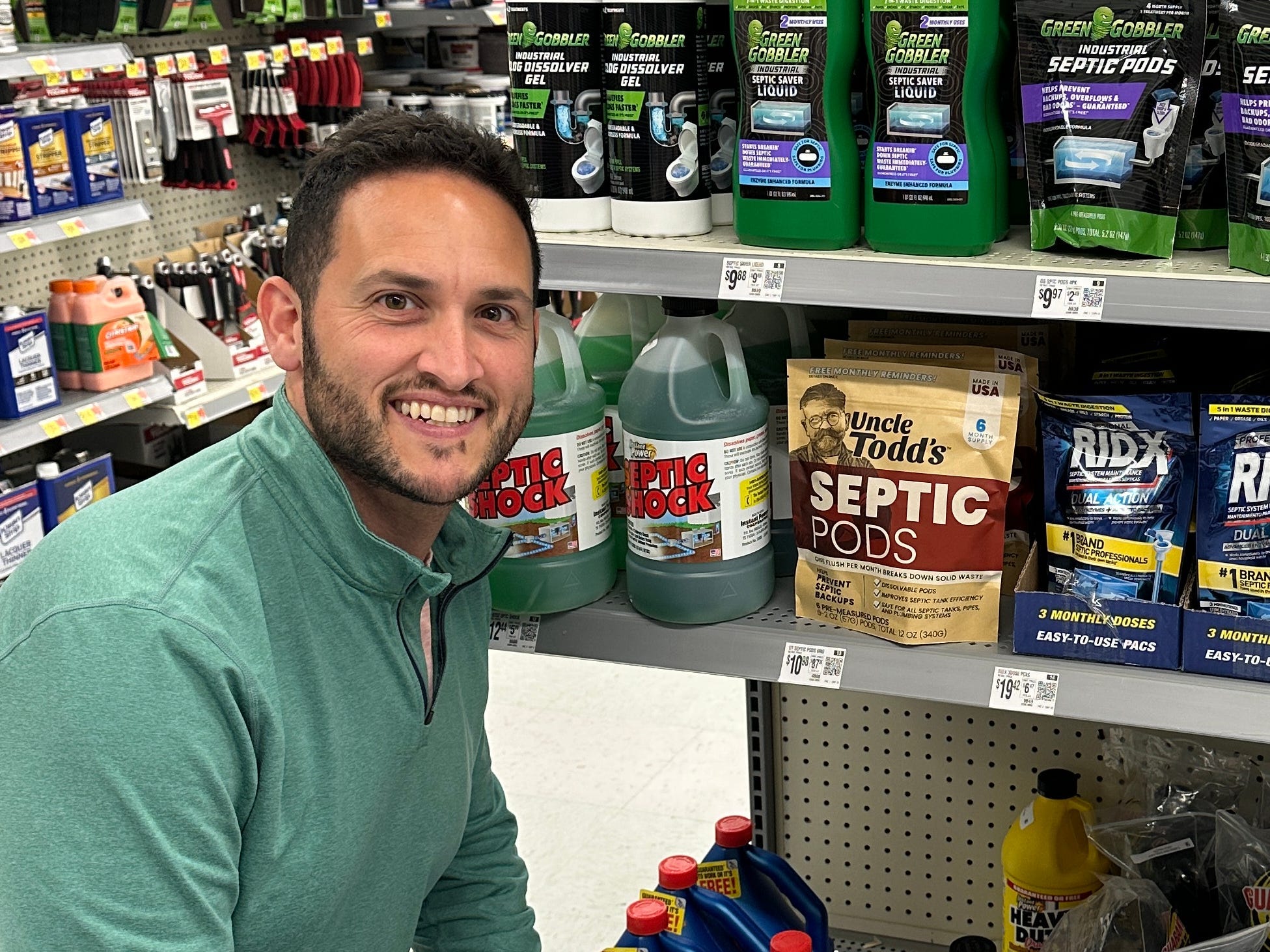 A millennial selling 7-figures worth of cleaning products explains his ...
