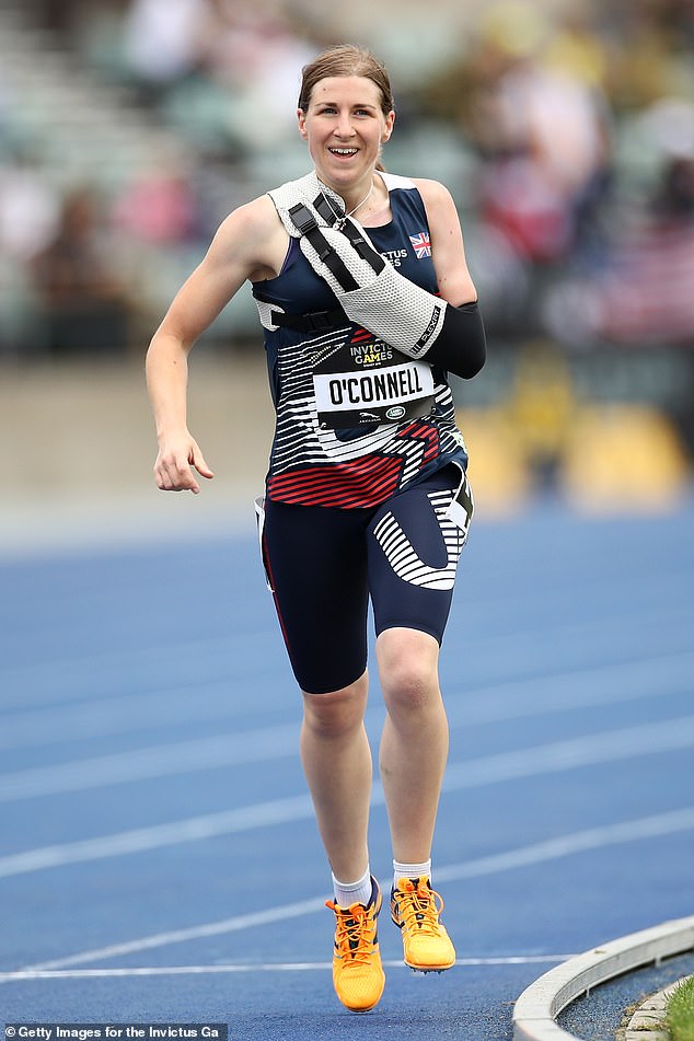 Top para-athlete caught on video with 'normal' arm after falling off ...