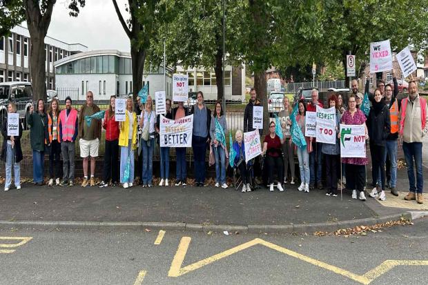 Teachers at Flintshire High School to strike again over "workplace bullying"